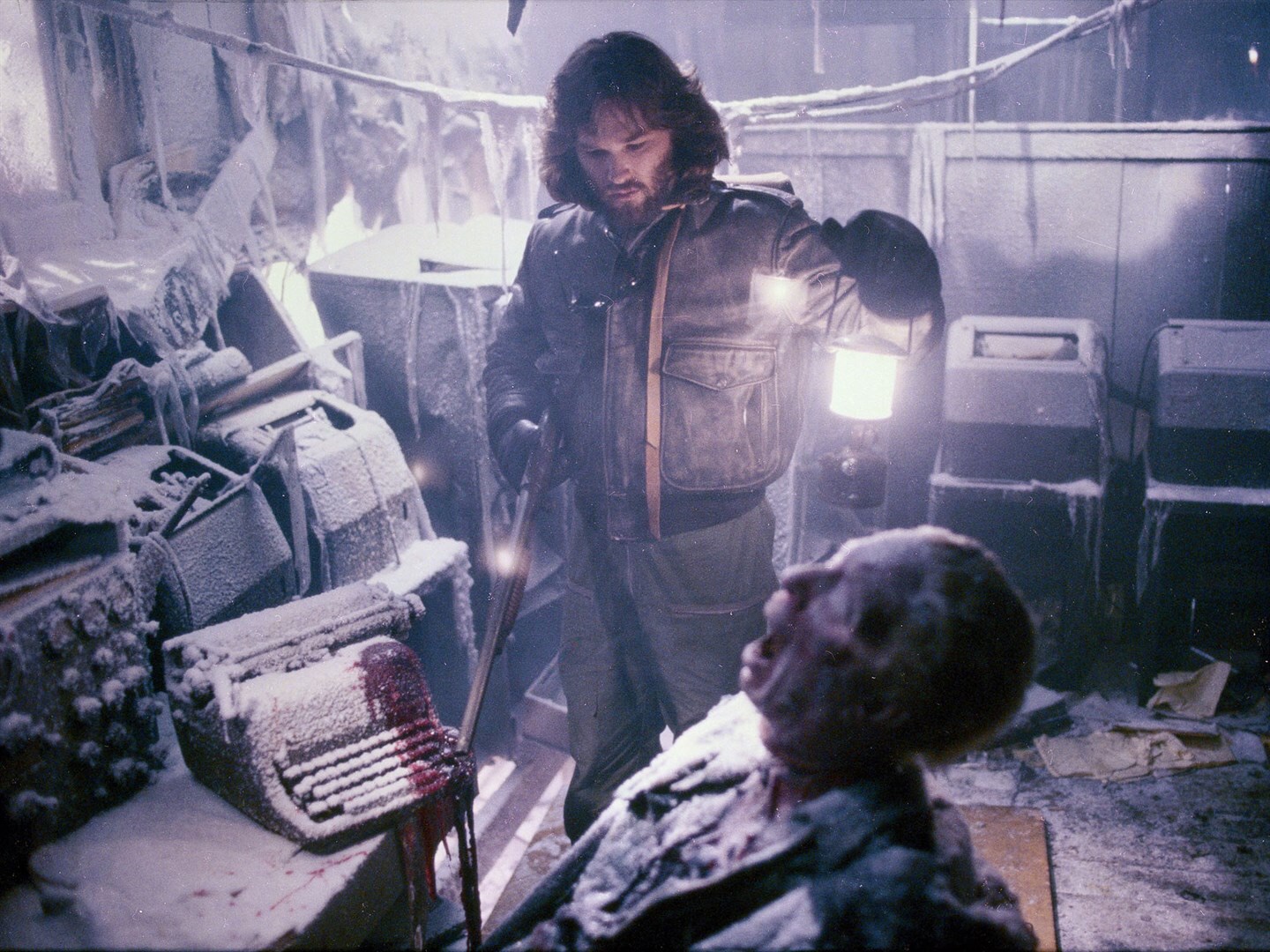 Paranoia in John Carpenter’s “The Thing” – The Cinephile Fix